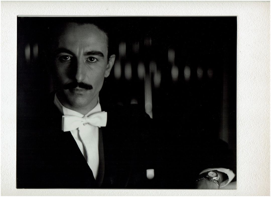 FRANÇOIS – Ted the Waiter